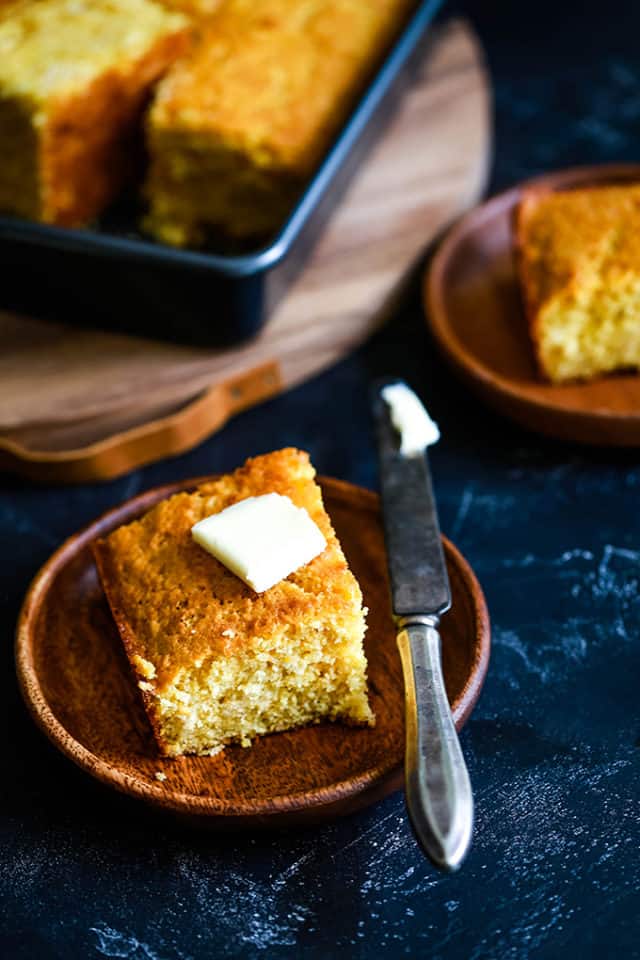 Simple Sweet Cornbread - Melanie Makes